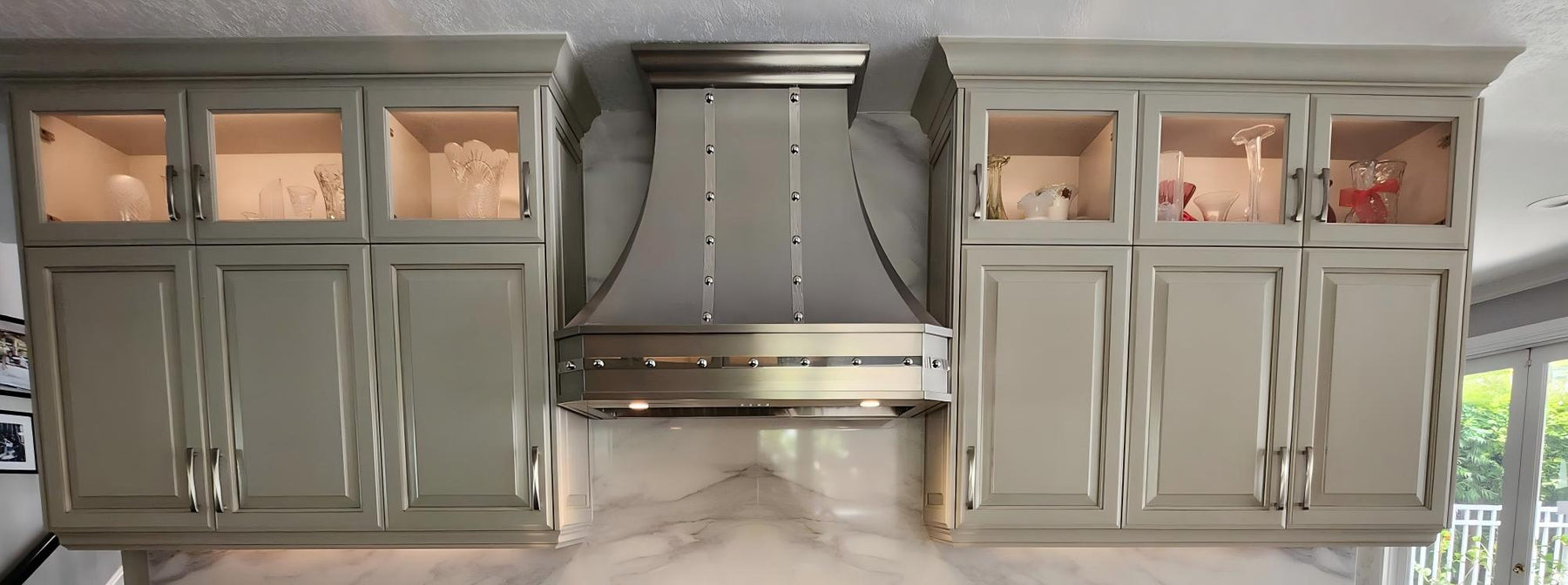 Why a Quality Metal Range Hood is Just as Important as Your Fancy Stov ...
