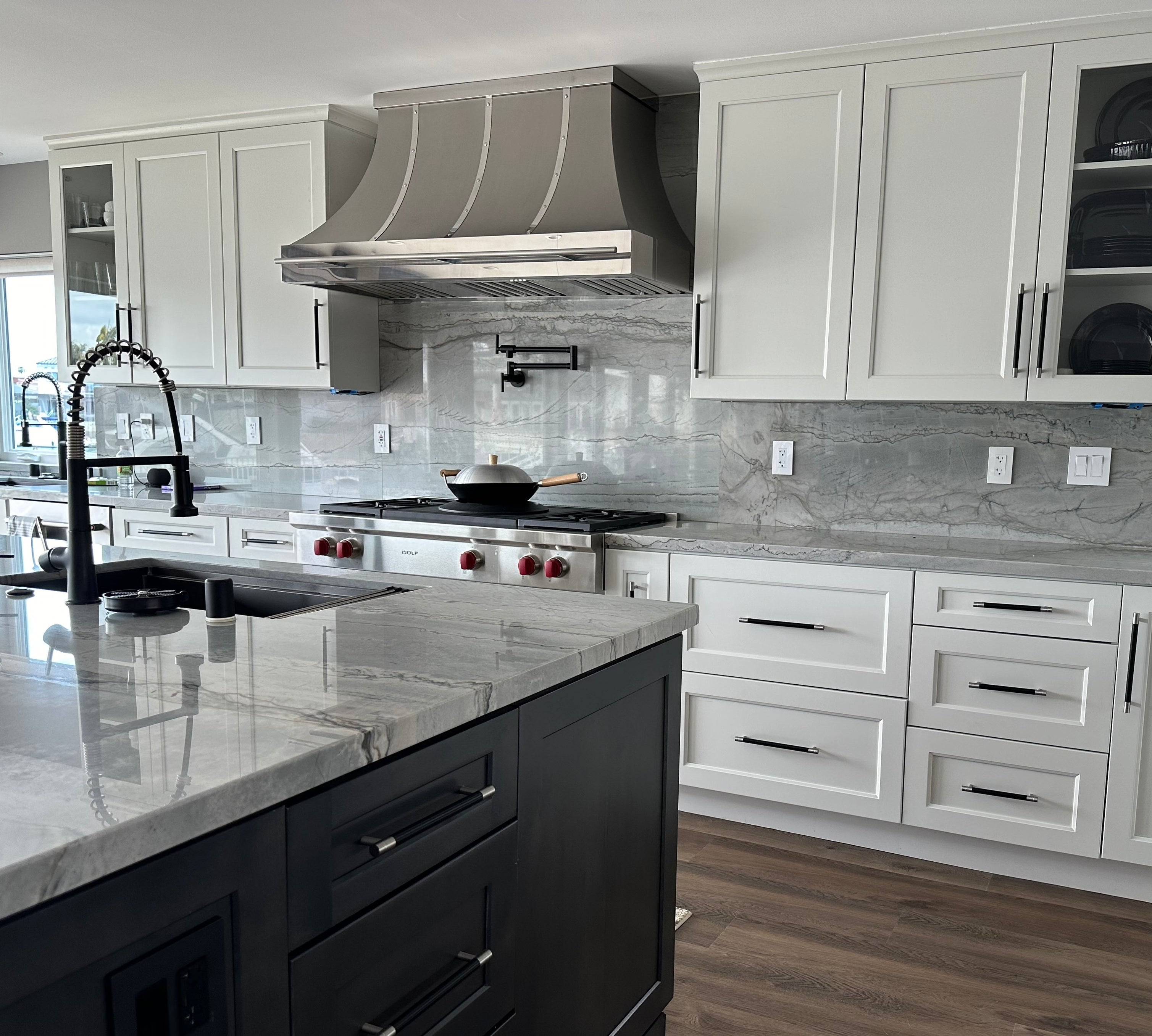 RHM Modern Sweep Custom Stainless Steel Kitchen Range Hoods SH7-5TM ...