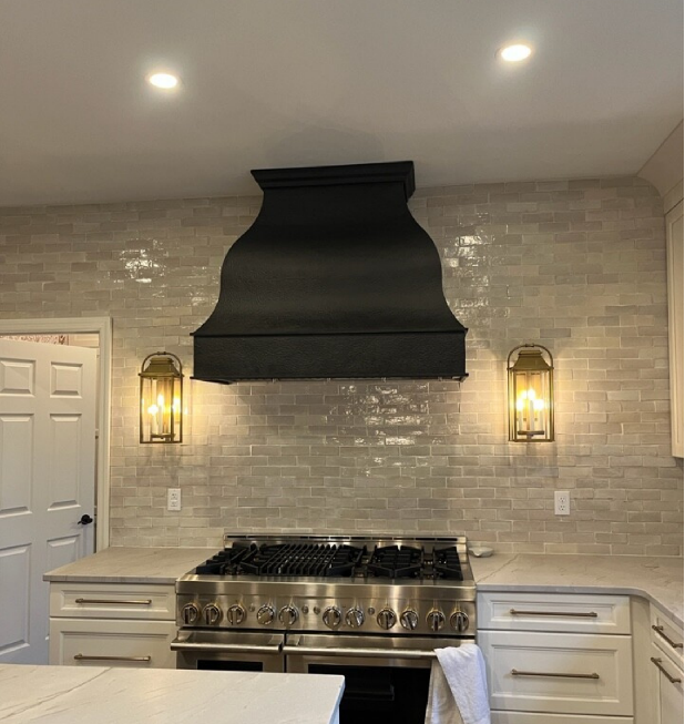 RHM S-Curved Hammered Darken Copper Kitchen Hood for Amy — Rangehoodmaster