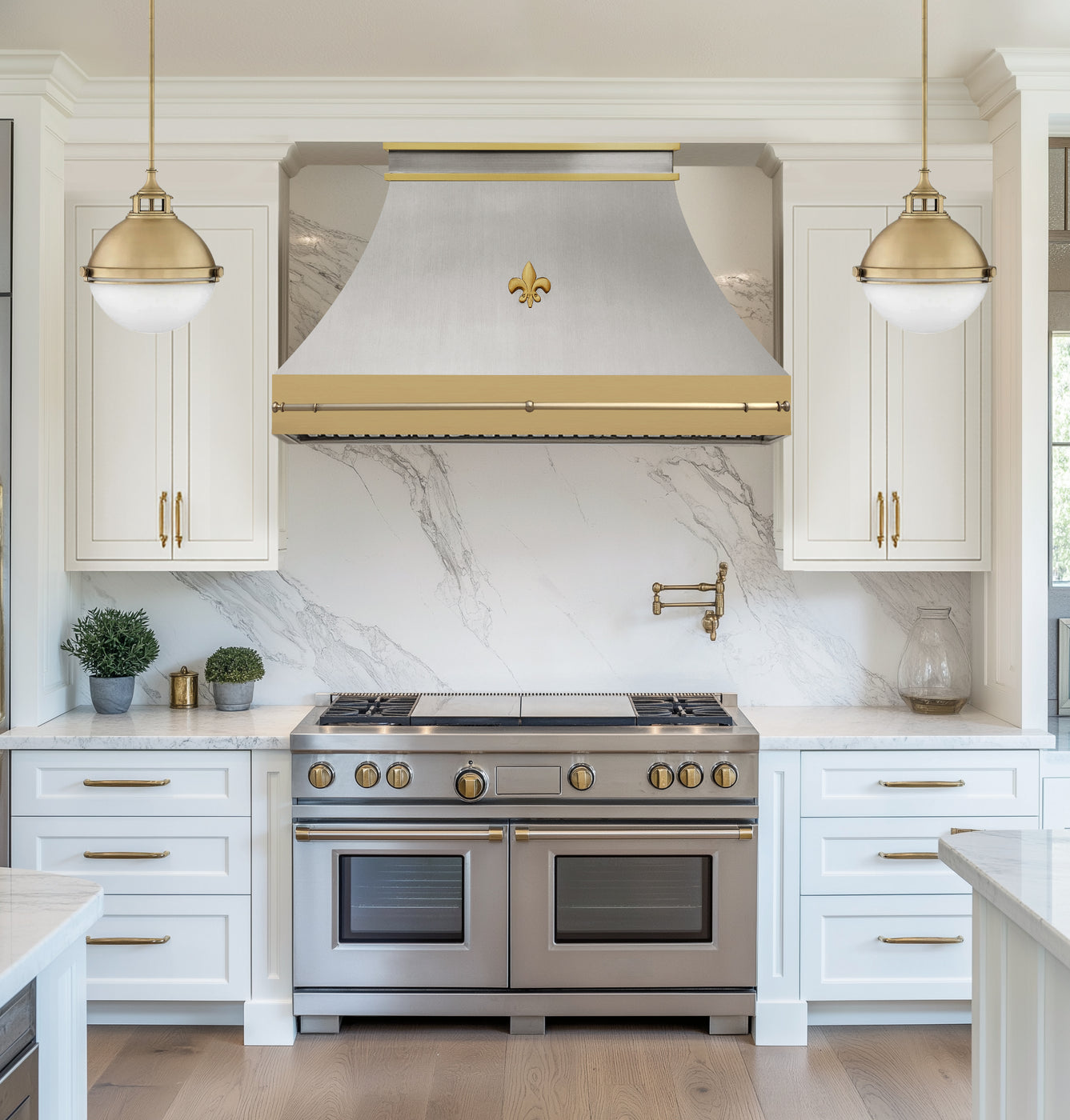 RHM Custom Stainless Steel Kitchen Hoods with with Fleur de Lis SH7-AF ...