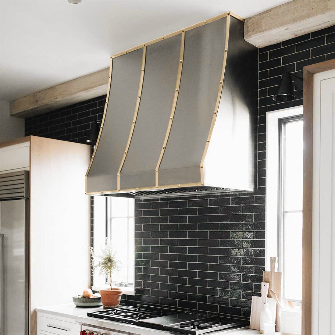 RHM Stainless Steel Designer Kitchen Hoods with Sloped Shape Brass Str ...