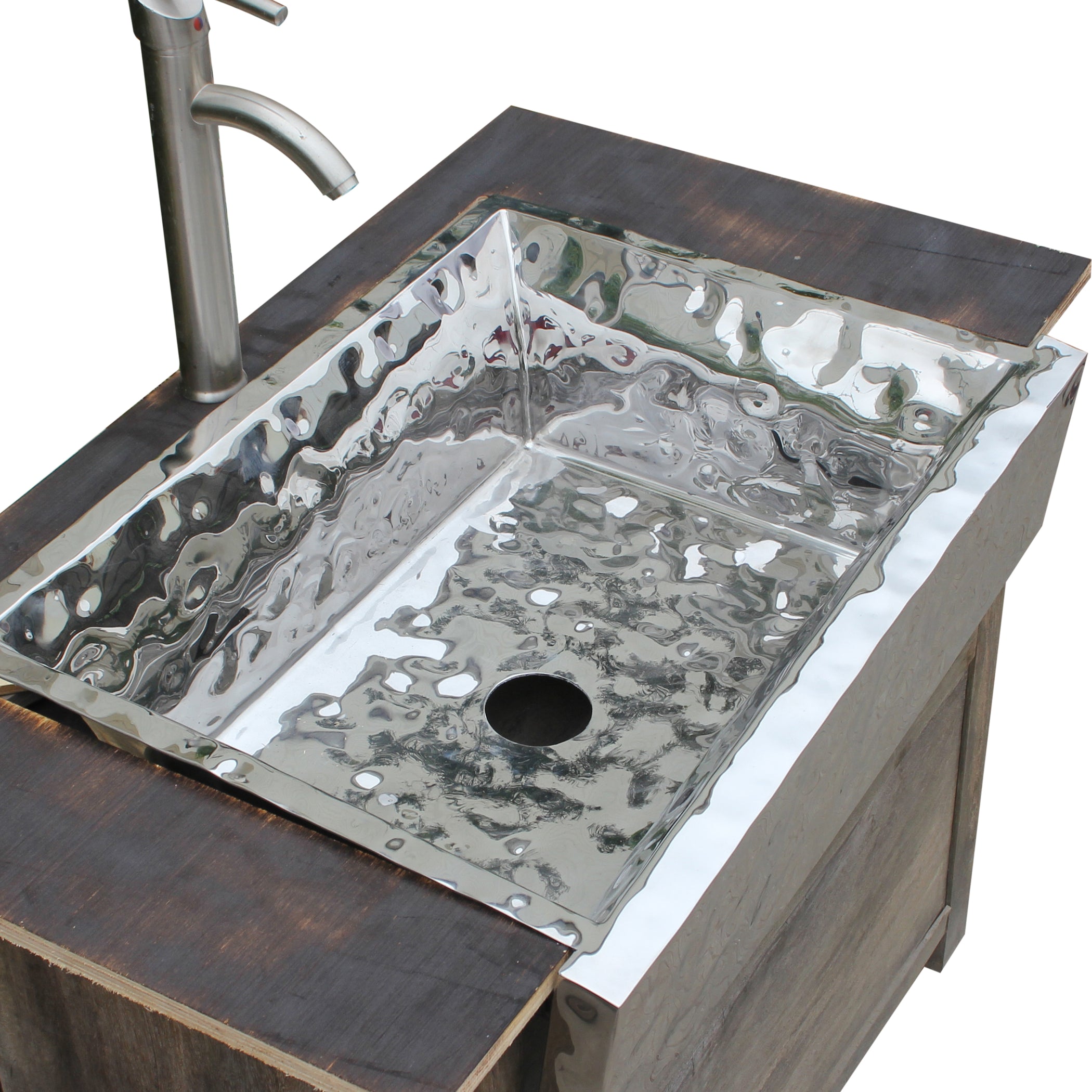 Water Ripple Shaped Hammered Farmhouse Stainless Steel Sink ...